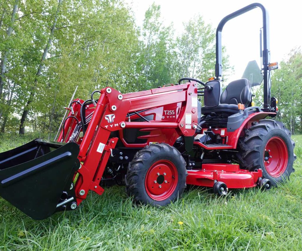 Kompaktný malo traktor TYM T255 - KOCHT s.r.o.